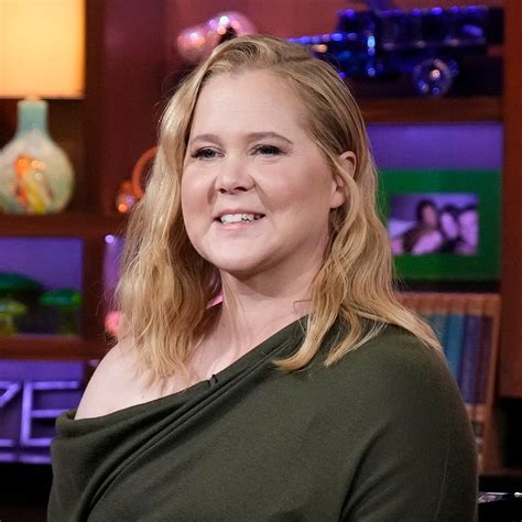 Amy Schumer Showcases Dramatic Weight Loss Transformation In Leggy Mini