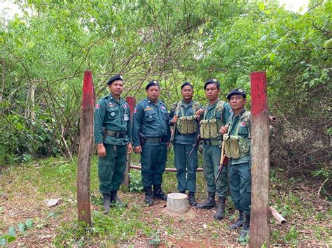 កម្លាំង បញ្ជាការវរសេនាតូចនគរបាលការពារព្រំដែនគោកលេខ៨១៩