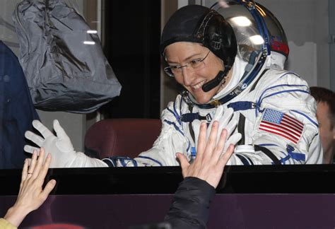 Nasa Astronaut Shares Beautiful Image Of 2020s First Meteor Shower