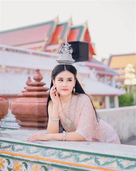 曼谷泰服體驗｜逾7間租泰服推薦 攝影套餐價錢比較妝髮服港元百幾起 U Travel