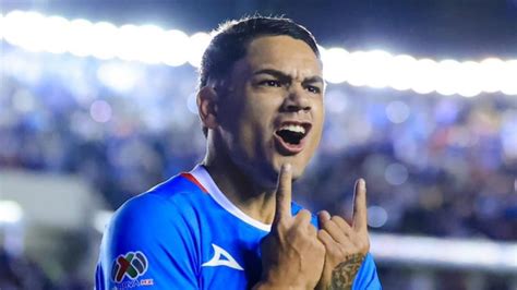Pumas Vs Cruz Azul A Qué Hora Y Dónde Ver En Vivo El Partido De Hoy