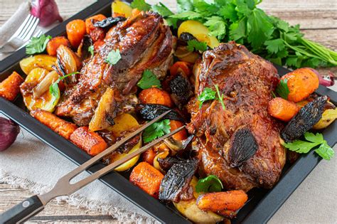 Як смачно приготувати курячі стегна — поради та прості рецепти — Шуба