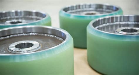 ساخت چرخ پلی یورتان لیفتراک صنعت پلی یورتان بارز صنعت