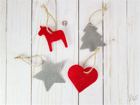 Create Felt Scandinavian Christmas Ornaments With Your Cricut Nelidesign
