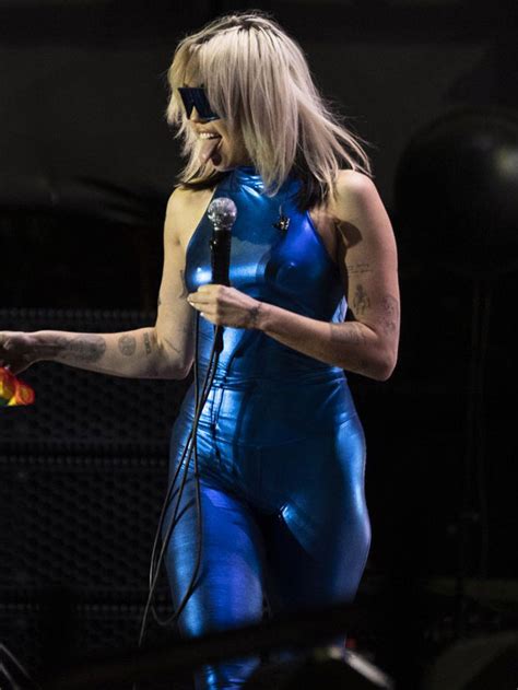 Miley Cyrus Concert Outfits