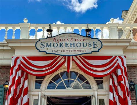 Review Lets Visit Regal Eagle Smokehouse In Epcot