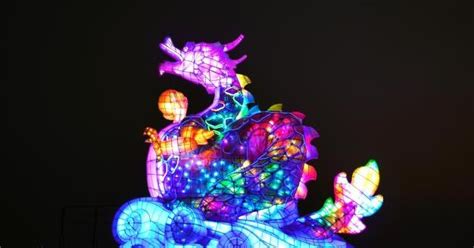民報 Taiwan People News 台灣燈會週六參觀人次破千萬！市長黃偉哲：讓全世界重新認識台南 把握賞燈機會！