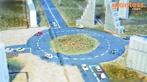 Watch Mega Giantess Crushes A City