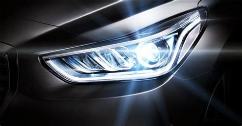 자동차의 눈 헤드라이트의 비밀은