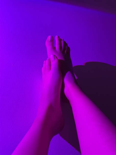 Purple Lights 💜 Fun With Feet