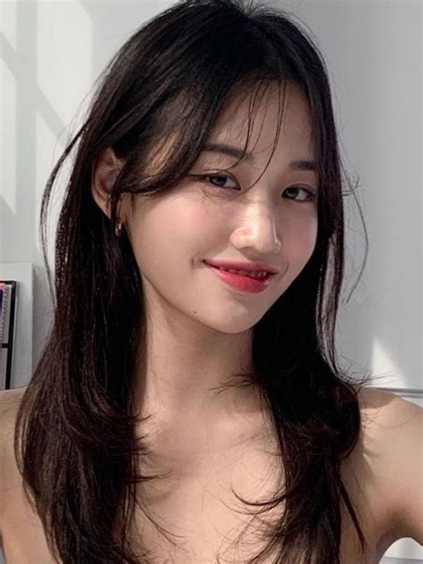 Korean Side Bangs With Long Hair Asian Hairstyles Round Face Front