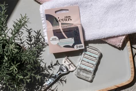 Gillette Venus & Satin Care – Rasierer & Pflege für den Intimbereich ...
