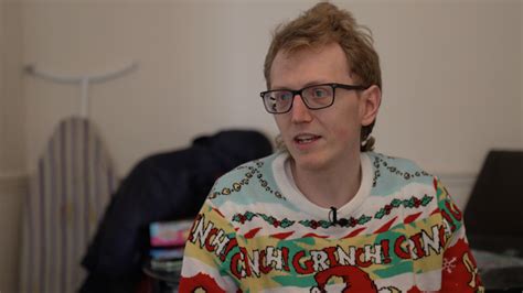 Fake Adverts I Died Inside I Had Fallen Victim To A Scam Bbc News