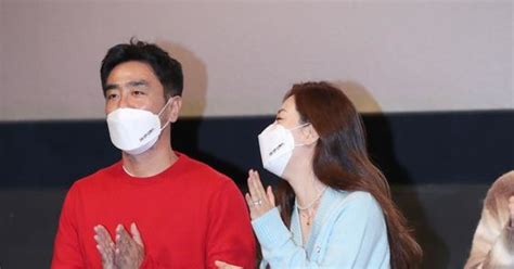 [포토] 류승룡x오나라 식지 않는 꽁냥케미