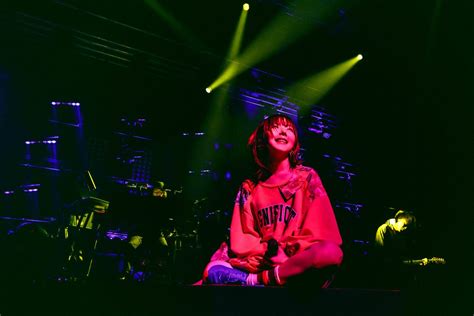 約15年ぶりaiko Live Tour『Love Like Rock Limited vol.2』Zepp Fukuoka公演、千秋楽のオフィシャルレポートが到着！ | PONY ...