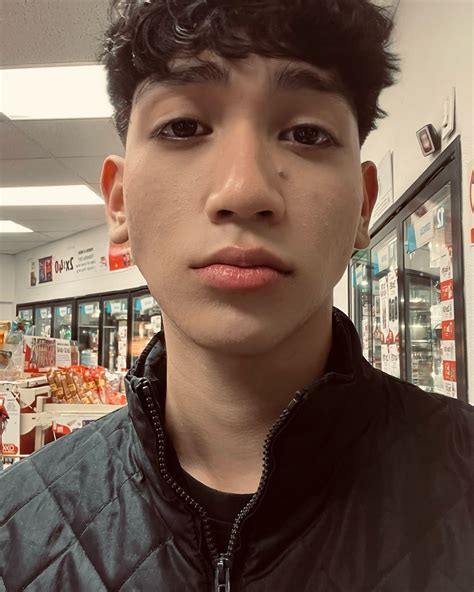 Jhooann Fyp Viral Girls Reels Foryoupage Triste Contenido Explore