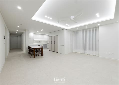 따뜻한 정이 느껴지는 홈 스타일링 수완지구 한양수자인리모델링공사리브레디자인스튜디오 라이프스타일 슈퍼앱 오늘의집