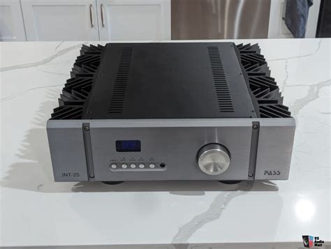 Pass Labs Int 25 For Sale Us Audio Mart