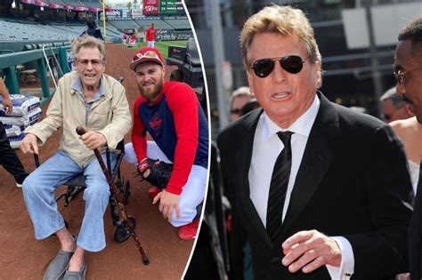 ‘love Story Actor Ryan Oneals Cause Of Death Revealed Seemayo