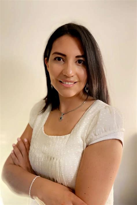 Sade Fritschi De 26 Años Será La Ministra De Ambiente En El Gobierno