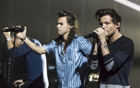 Harry Styles Louis Tomlinson One Direction Friendship Timeline J 14