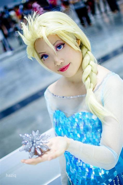 Elsa Cosplay By Akaneyueyuki On Deviantart Elsa Cosplay Elsa Cosplay