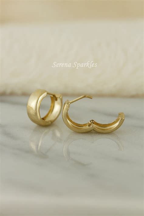 10k Solid Gold Huggie Hoop Earrings Real Gold Thick Huggie Earrings