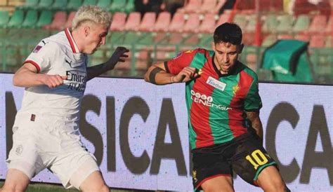 Le Pagelle Di Ternana Milan Futuro 3 0 Casasola Devastante Cicerelli Ficcante Romeo E Curcio