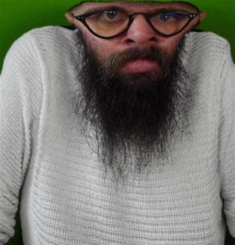 Ho Trovato Questa Foto In Galleria Mi Sono Pisciato Rtearlessraptor