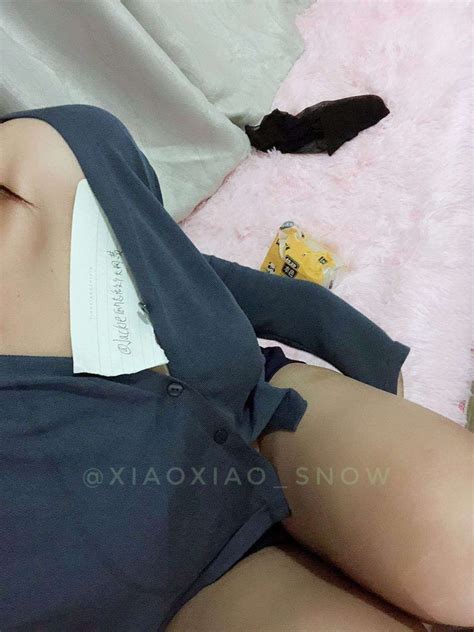 奶小雪 v 看置顶 on Twitter 弱水三千只取一嫖 举牌 Tianyi 一对一视频 v