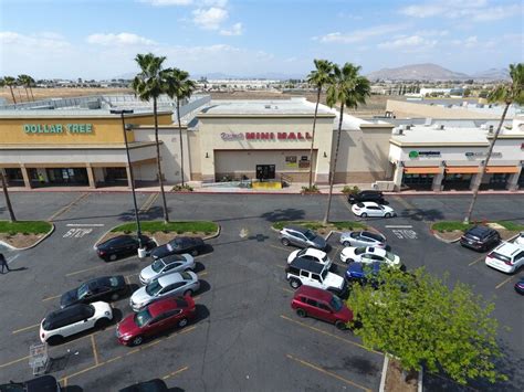 2560 N Perris Blvd Perris Ca 92571 Retail Space For Lease