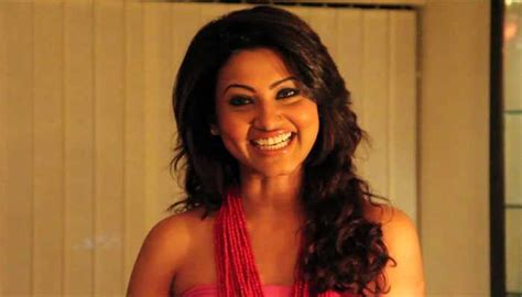 Nigaar Khan A Complete Biography Age Height Figure And Net Worth