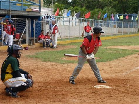 Diferencias Entre Softbol Y Beisbol