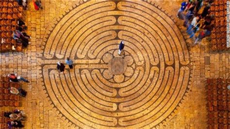 寻找迷失的感觉 走进世界七大魅力迷宫（组图） 迷宫 组图 凤凰旅游