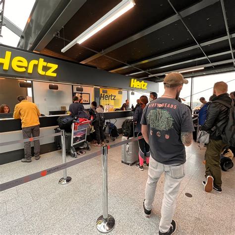 Hertz - Keflavik - Hertz Yorumları - Tripadvisor