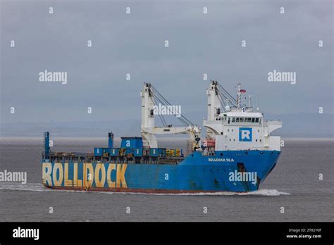 Heavy Lift Vessel Going To Pick A Load Stock Photo Alamy