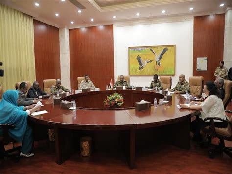 تفاصيل أول اجتماع لأعضاء مجلس السيادة في السودان مصراوى