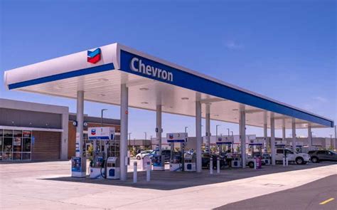 Mike Nadels Income Builder Portfolio Just Bought Chevron Nysecvx