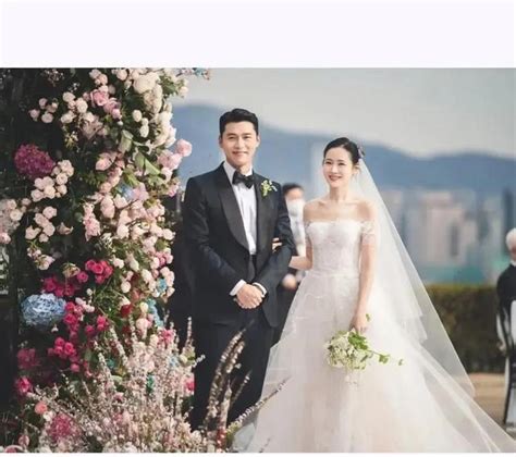 孫藝珍曬照慶結婚一周年，六套婚紗全曝光，力證與玄彬感情沒問題 每日頭條
