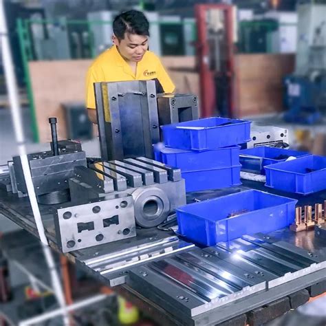 Plastic Extruder Mould Used For Pvc Upvc Windows Door Profile Extrusion