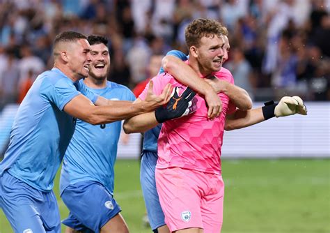 האירים לאוסקר גלוך נתראה בעתיד בפרמיירליג Tmi