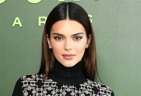 جشن تولد شگفت انگیز کندال جنرعکس بازتاب آنلاین