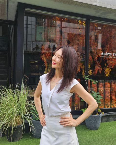 55세 채시라 나이 믿기지 않는 탄탄 몸매 텐아시아