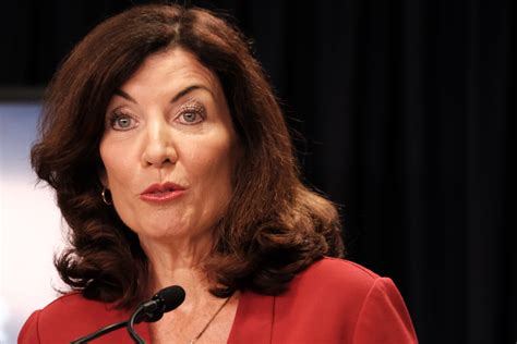 Hochul To Add More Cops In New York As Polls Show Gops Zeldin Could