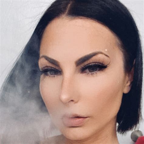 Stream Jennifer Bash Music Listen To Songs Albums Playlists For