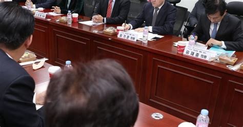 통합과 전진 모임 참석한 한국당 원내대표 후보군
