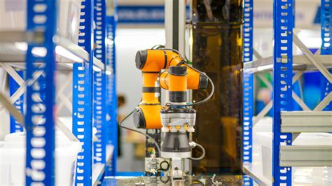 รูปภาพcobot เลือกดูภาพถ่ายสต็อก เวกเตอร์ และวิดีโอ1857 Adobe Stock