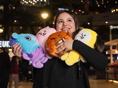 Bt21 Universtar Donuts