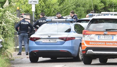 Sfregia La Ex Compagna E Uccide A Coltellate Il Padre Di Lei A Varese Arrestato Uomo Di Anni