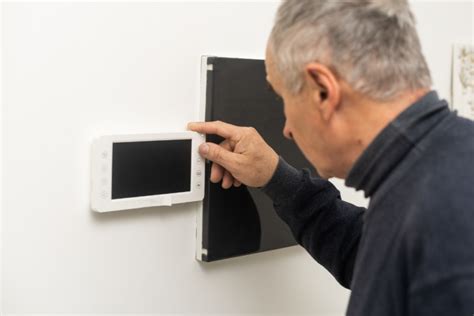 Spot Common Intercom Problems A Homeowner S Guide Linked Security